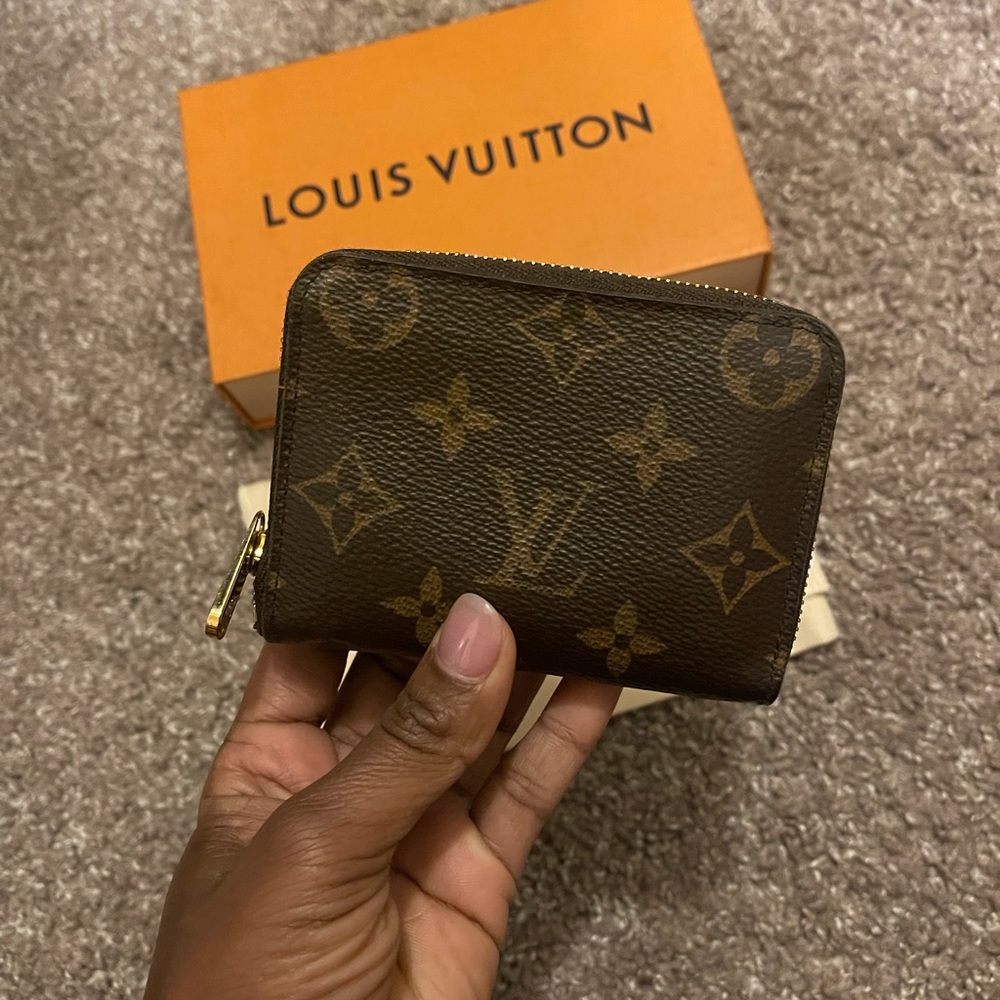 Authentic Louis Vuitton Mini Zippy Wallet - Gem